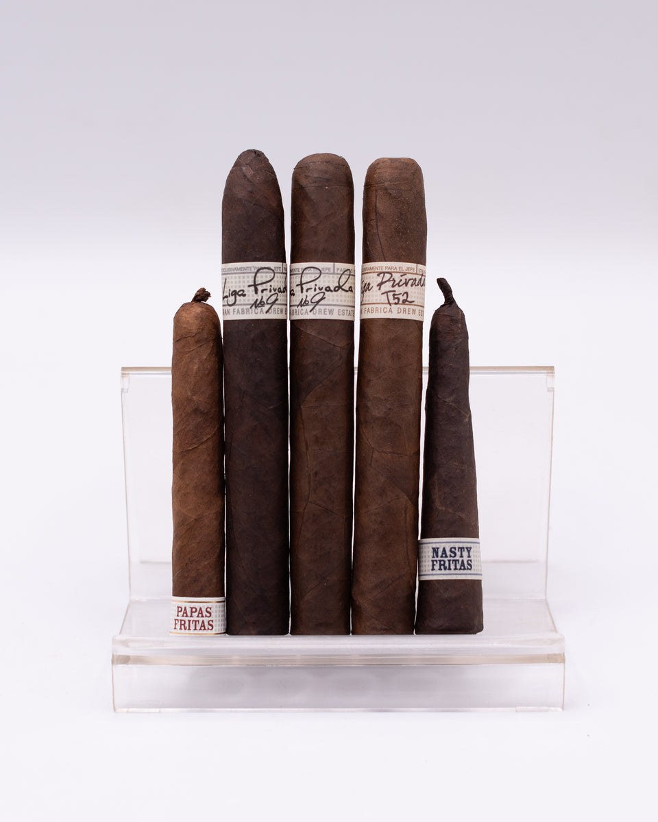 Liga Privada 5-Pack Sampler + Ashtray | Ralph's Cigars | Chicago, IL ...